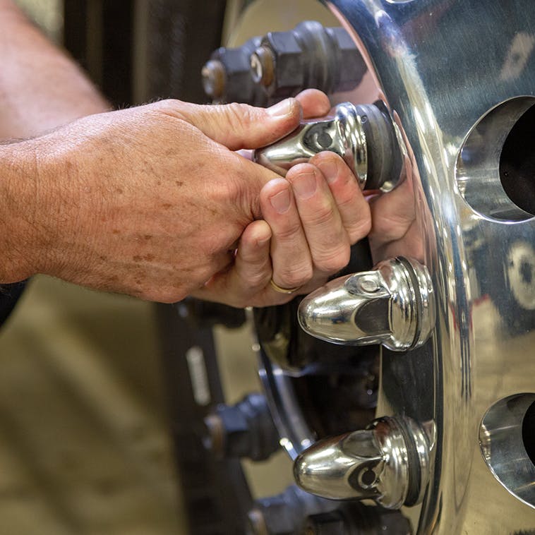 108SD Plus | Freightliner Trucks