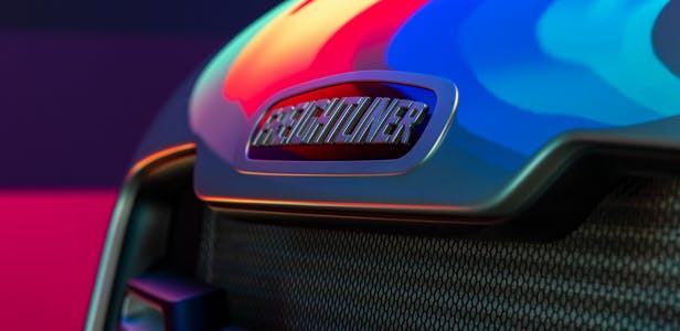 Team Run Smart | Freightliner Trucks